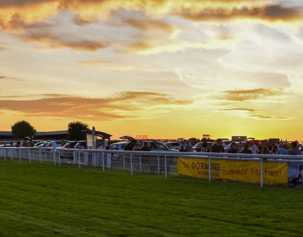 Summer Festival | Go Racing | Yorkshire Horse Racing