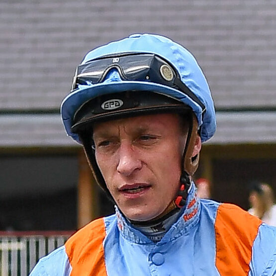 Top Trainer & Jockey | Go Racing | Yorkshire Horse Racing